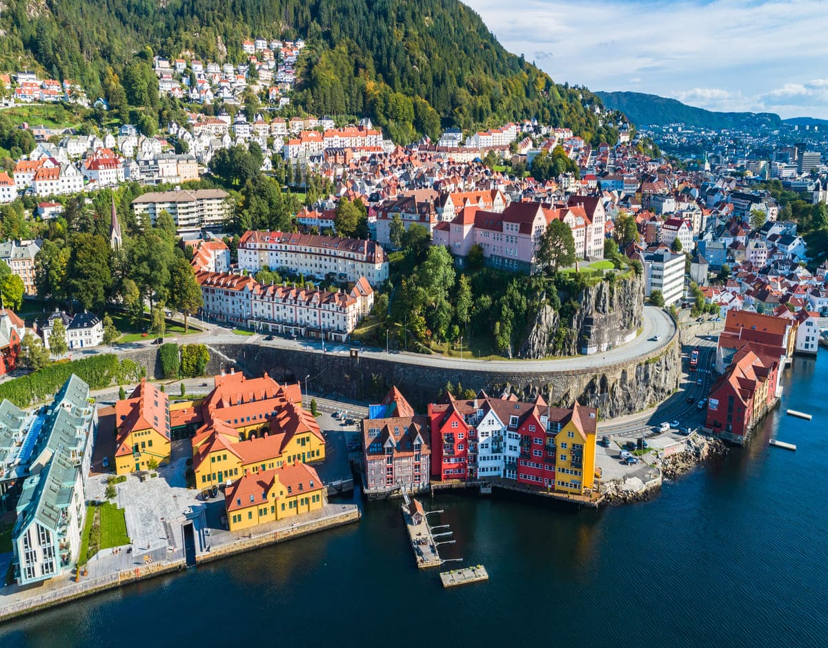 Cosa vedere a Bergen: guida per visitare la città | Imaway